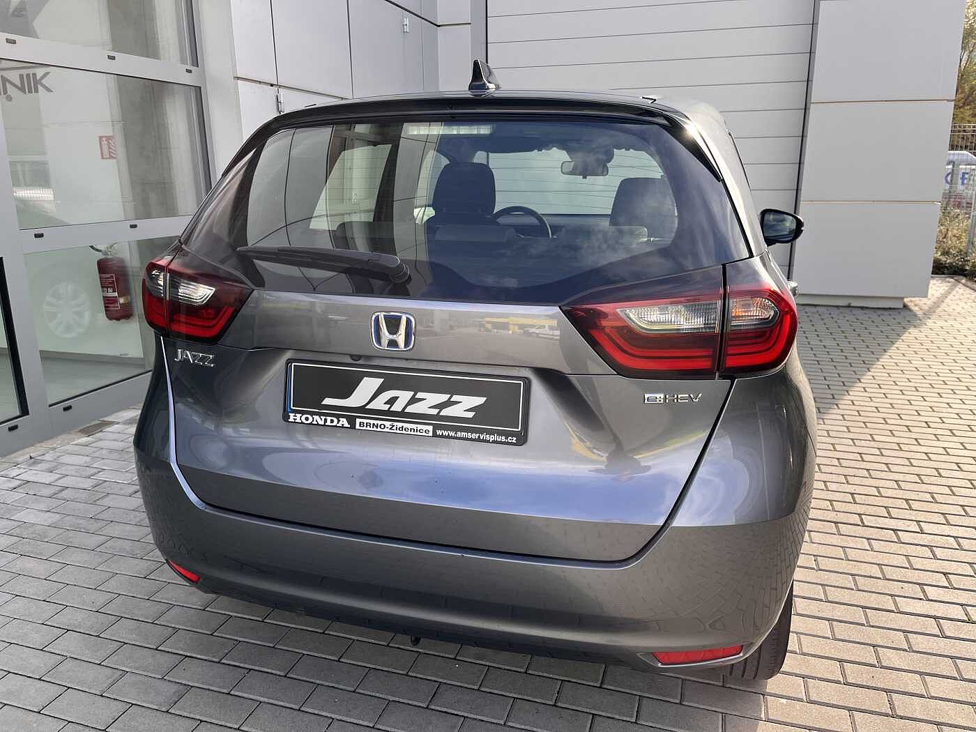 Ojetá Honda Jazz Hybrid: pětidveřový hatchback Zde nakupte ojetý vůz ...